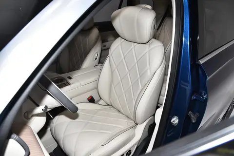 新车 | 六座增程SUV/搭双电机/车长超5.1米 奇瑞风云T11首辆PT车下线_懂车帝