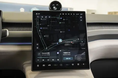 蔚来ES8：24款产品力升级，标配8295芯片+大6座布局，值得选吗?_懂车帝