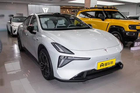 试驾2026款深蓝L06，13.99万起，配置拉满，家用真香！_懂车帝