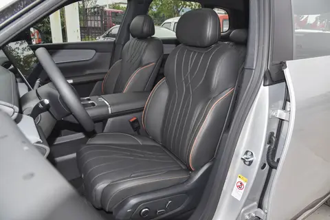 15万级新能源SUV对决！深蓝S07与长安启源Q07深度体验对比_懂车帝