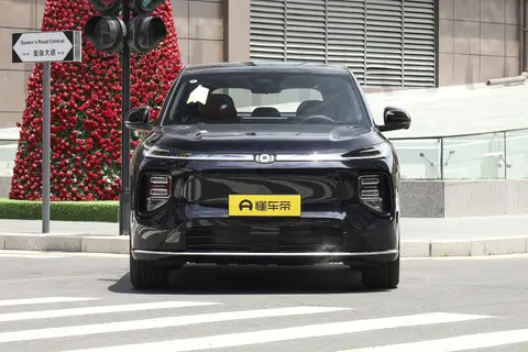 15万级新能源SUV对决！深蓝S07与长安启源Q07深度体验对比_懂车帝