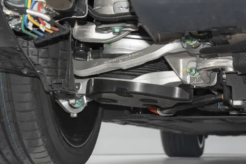 30 万级六座 SUV 爆款制造机？腾势 N8L 能否复制 D9 成功_懂车帝