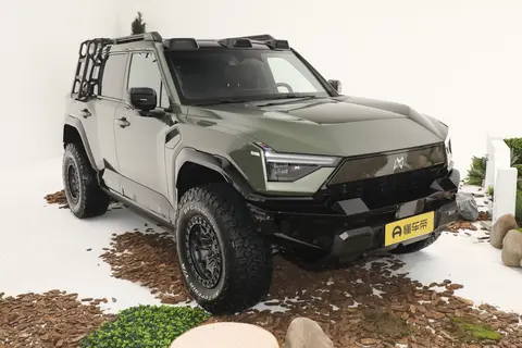 新车 | 纯电续航170公里，猛士M817最新消息，预售价32.99万元起_懂车帝