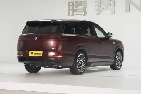 腾势 N8L DM 大六座 SUV，承包全家人的舒适出行_懂车帝