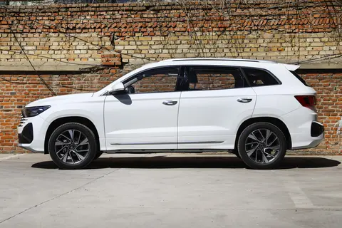 新车｜售13.09万元起，捷达VS7千里江山版正式上市，1.4T中型SUV_懂车帝