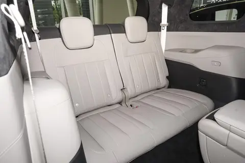 蔚来ES8：24款产品力升级，标配8295芯片+大6座布局，值得选吗?_懂车帝