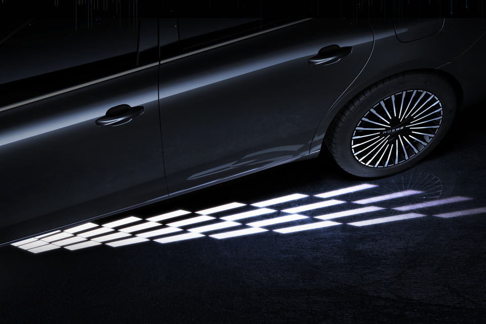 【荣威M7 DMH】荣威_荣威M7 DMH报价_荣威M7 DMH图片_懂车帝