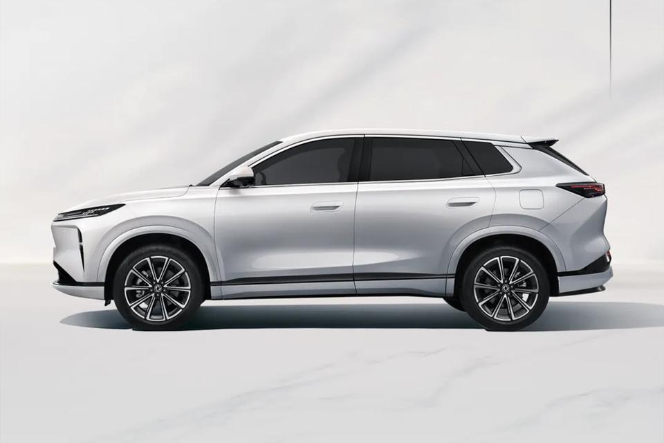 【东风风神L8 PHEV】东风风神_东风风神L8 PHEV报价_东风风神L8 PHEV图片_懂车帝