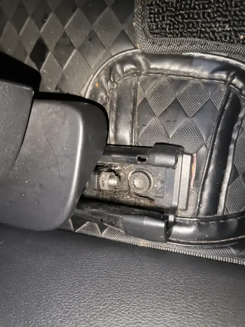 一手准新奥迪A4L，20万不到体验quattro！_懂车帝