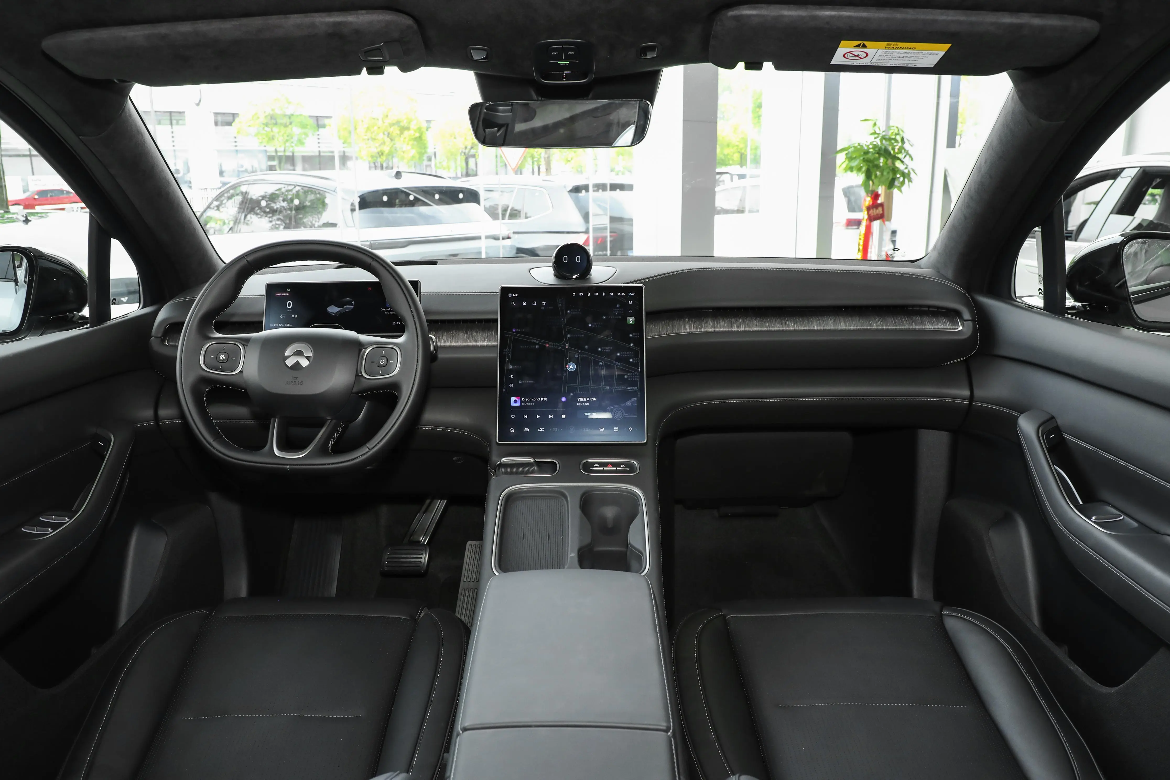 蔚来ES6：搭配NOMI语音助手，低配续航500km实力如何？_懂车帝