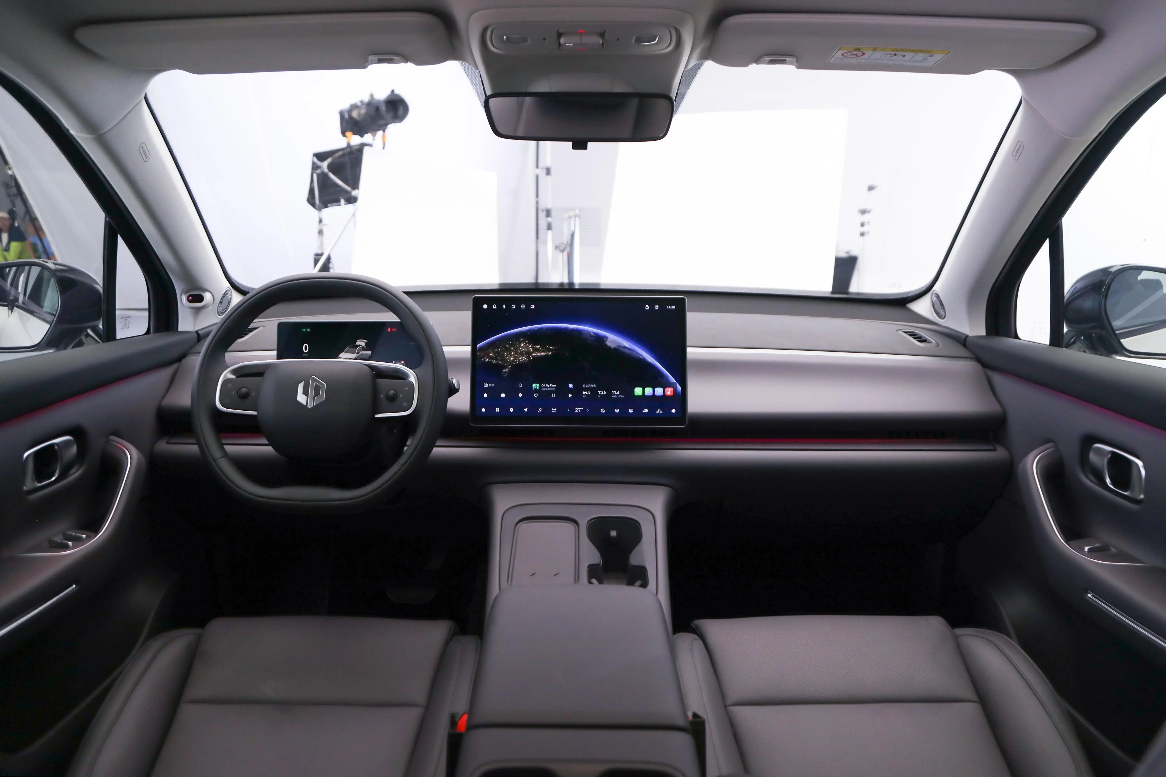 大六座SUV零跑C16，纯电和增程4月同步上市，对标理想L8？_懂车帝