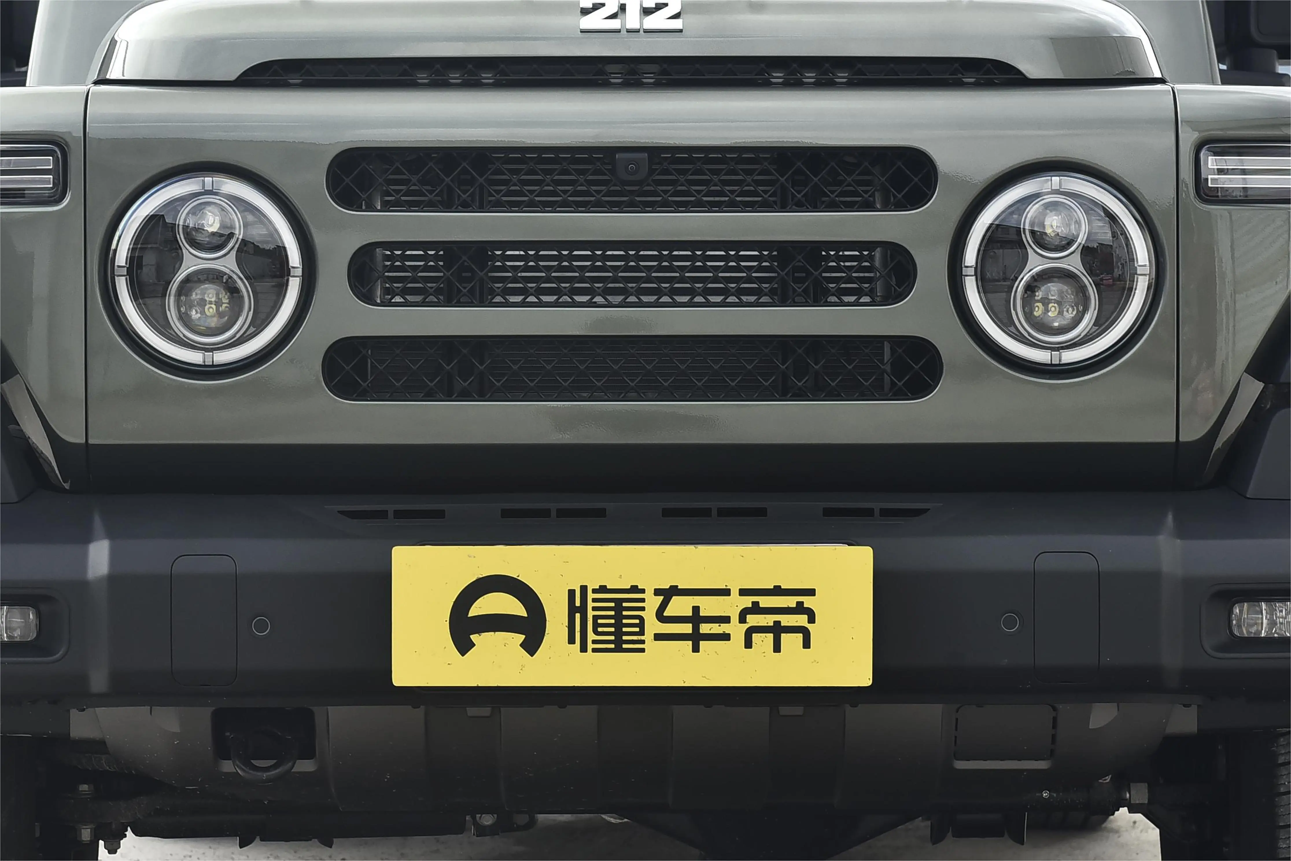 新车 | 售13.99万元起，2.0T+8AT动力/硬派SUV，全新212 T01正式上市_懂车帝