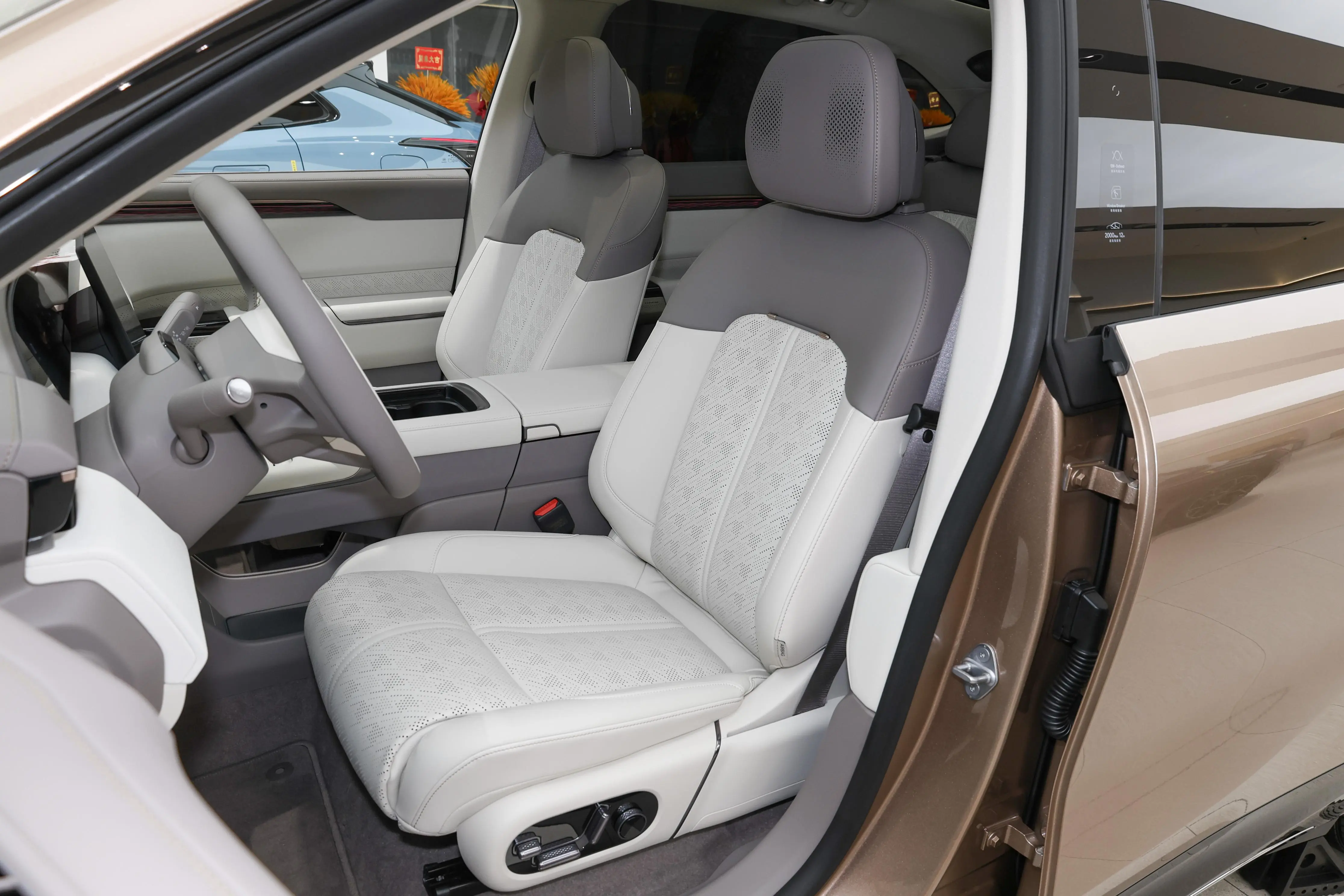 极氪7X上市，配激光雷达+800V高压快充平台，实力如何？_懂车帝