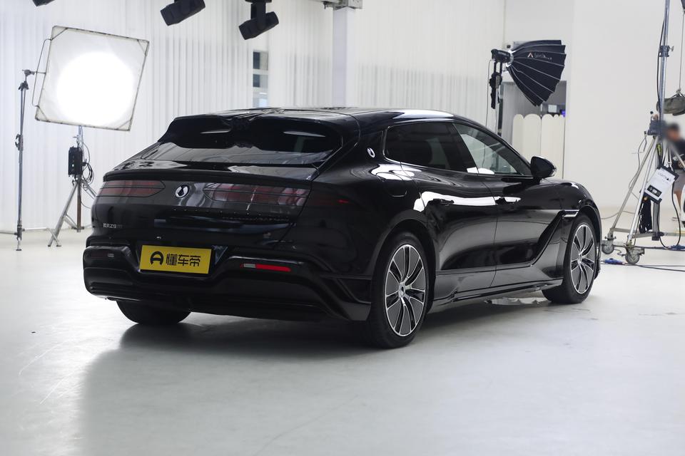 【腾势Z9GT EV】腾势_腾势Z9GT EV报价_腾势Z9GT EV图片_懂车帝